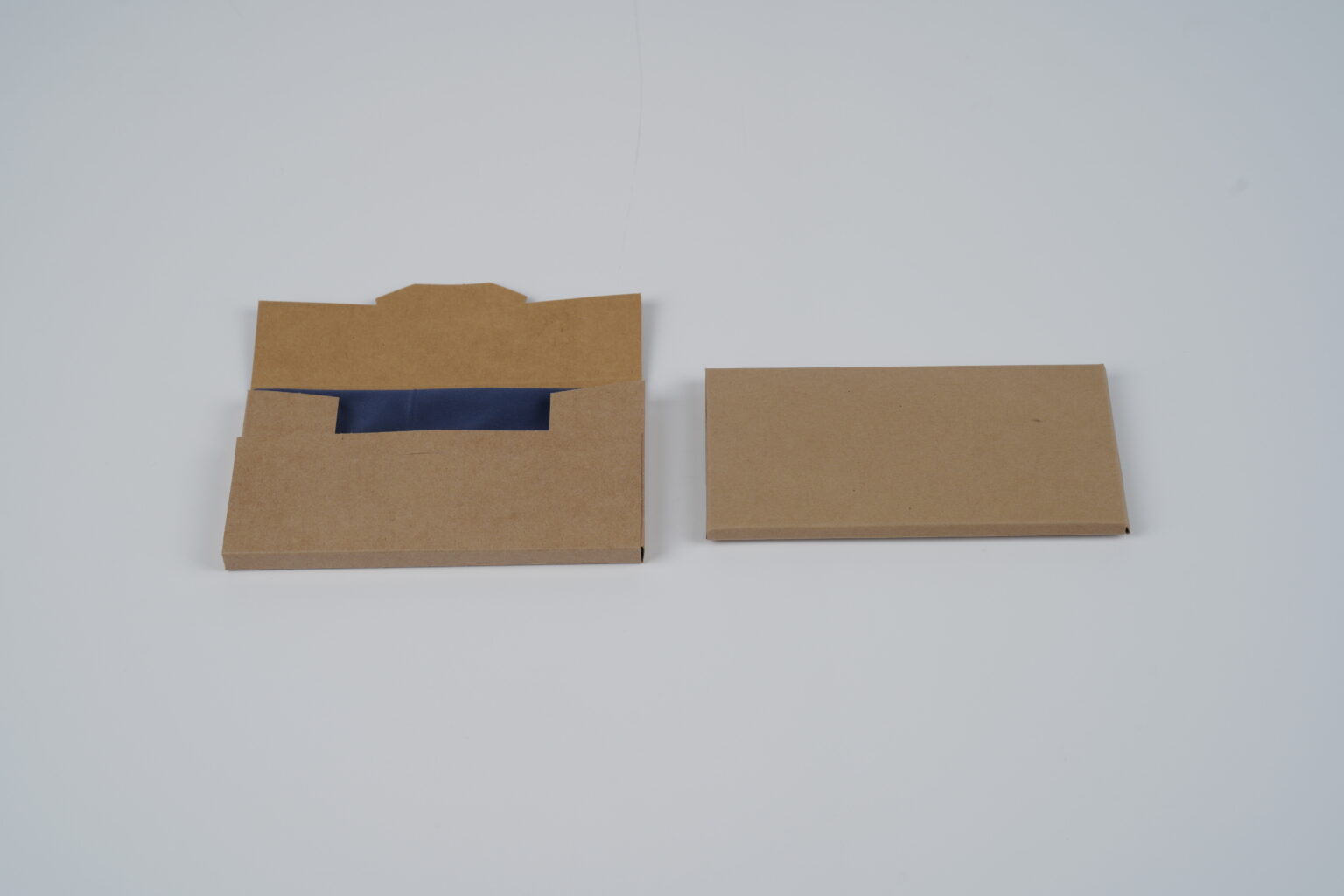 Large eco Kraft paper case ( eco-friendly paper quality 224 GSM) - dailytec